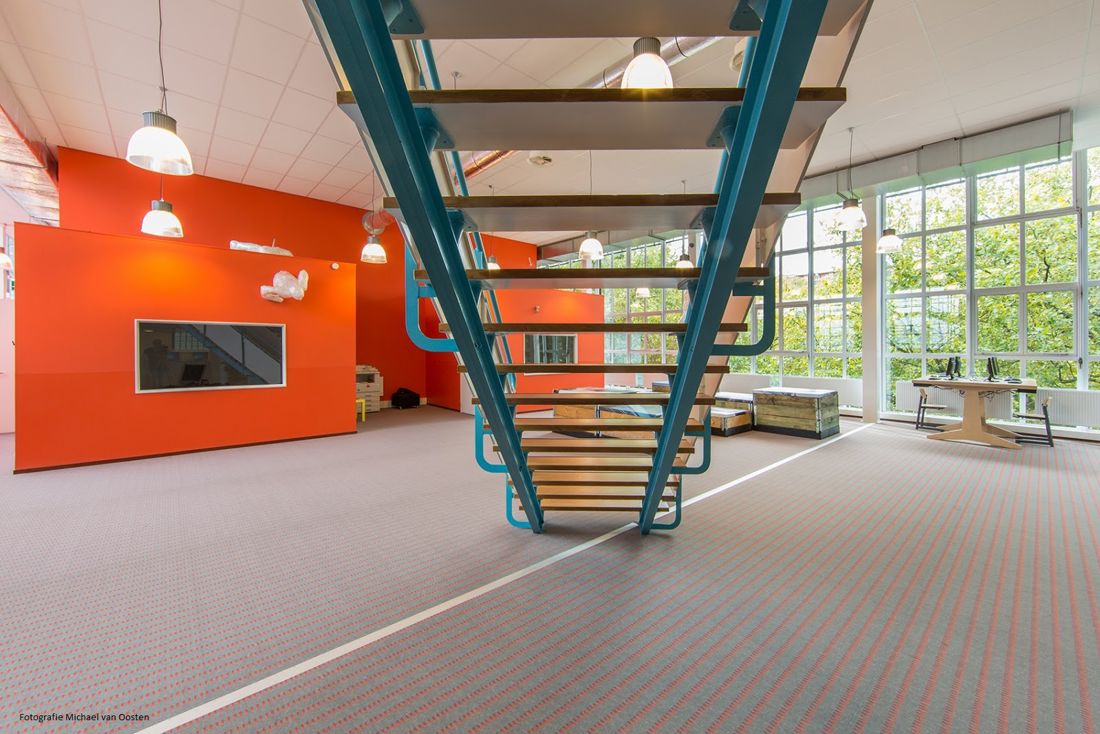 Wolfert college: transformatie van kantoorpand naar school